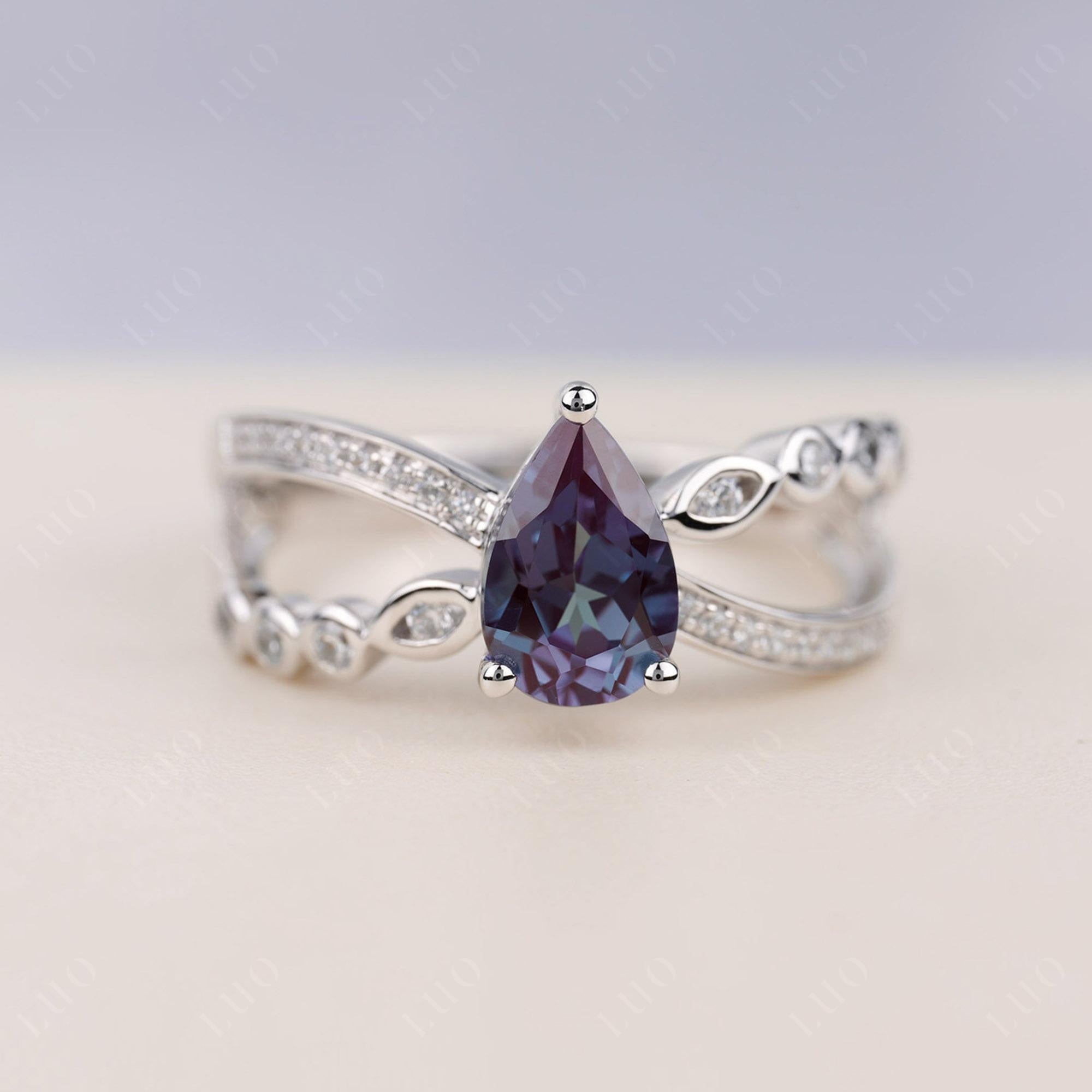 Pear Shaped Alexandrite Crossover Ring | LUO