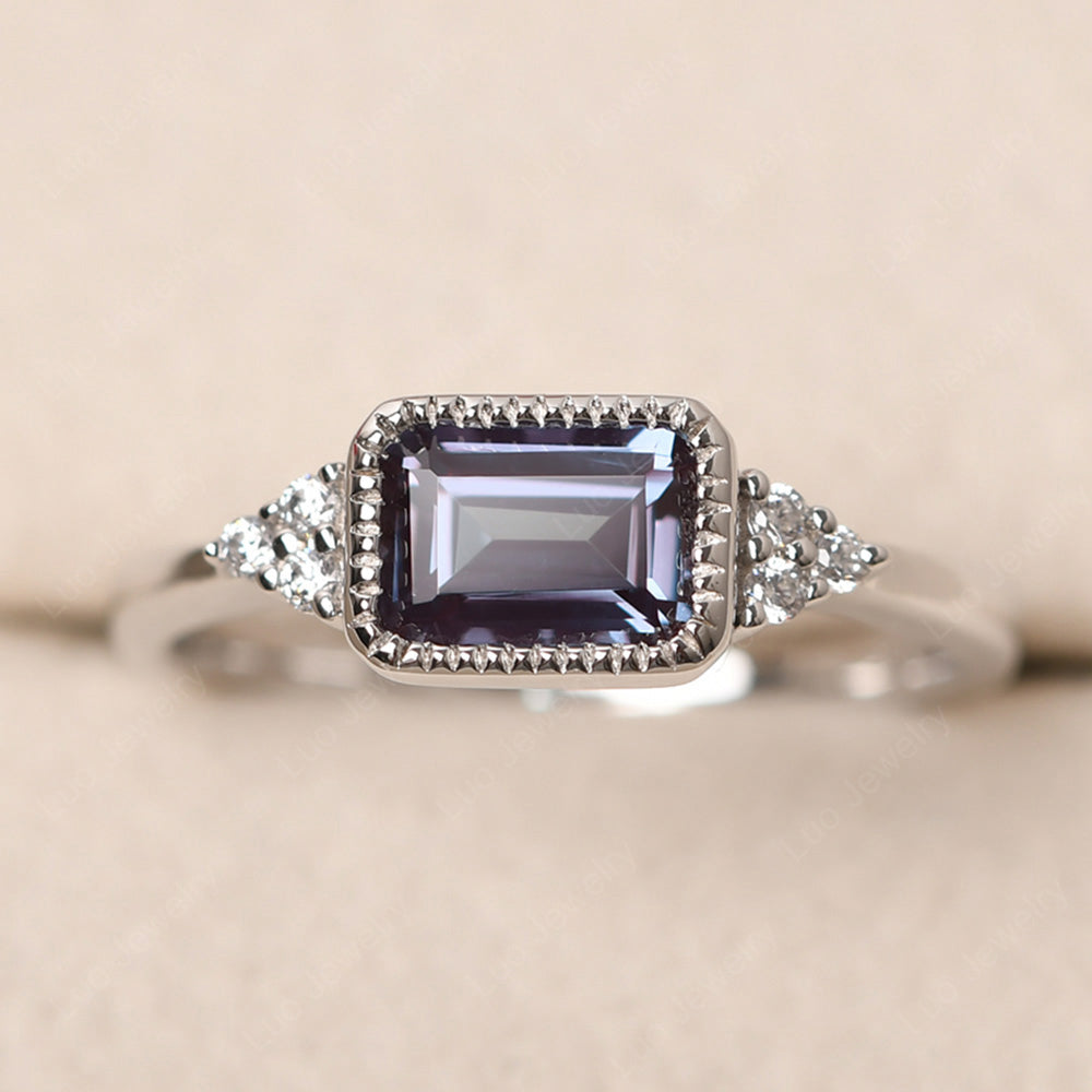 Classic Horizontal Bezel Set Alexandrite Ring | LUO