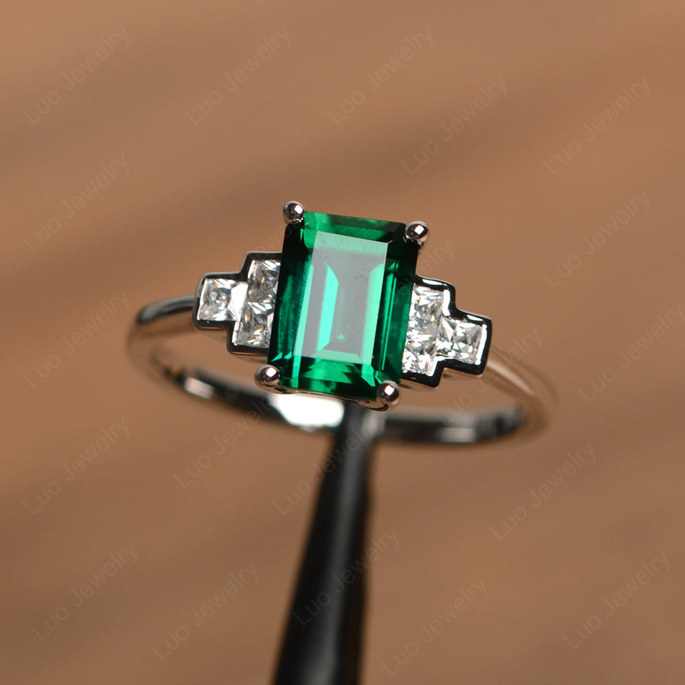 Emerald Rectangle Engagement Ring | LUO